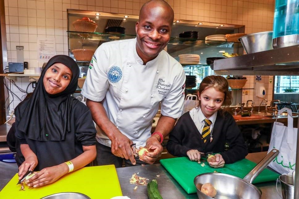 Primary Pupils Cook Alongside Chefs In Top Restaurant Kitchen Using ...