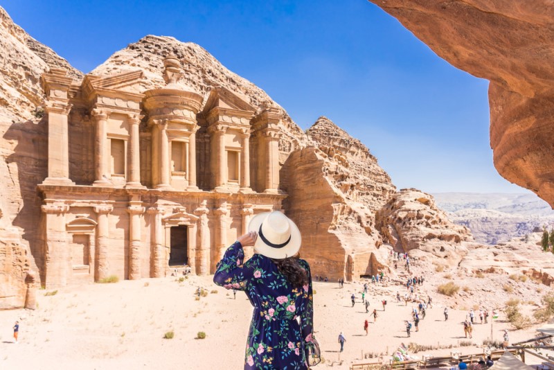 Traveling in The Middle East: 8 Travel Tips for Women